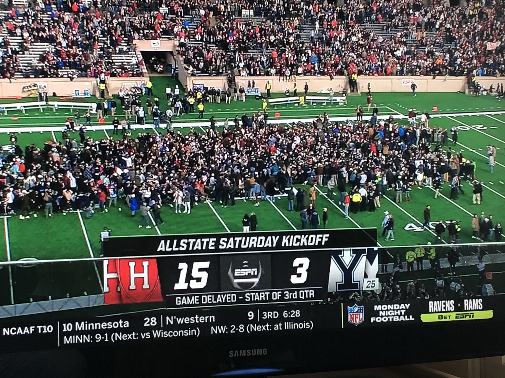 WATCH: Students Storm Field at Harvard, Yale Game to Protest "Climate ...