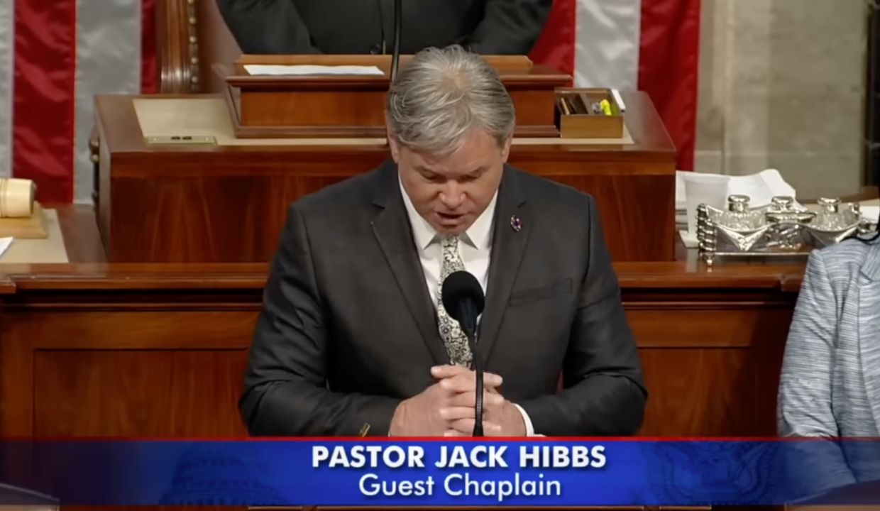 Pastor Jack Hibbs Triggers Atheists With U.S. Capitol Prayer - Todd Starnes
