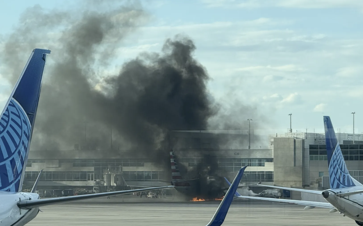 Breaking: American Airlines Jetliner Burning at Denver Airport - Todd ...