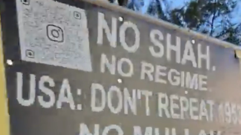 BULLETIN: U-Haul Truck Plows Through Anti-Islam Protesters in Los ...